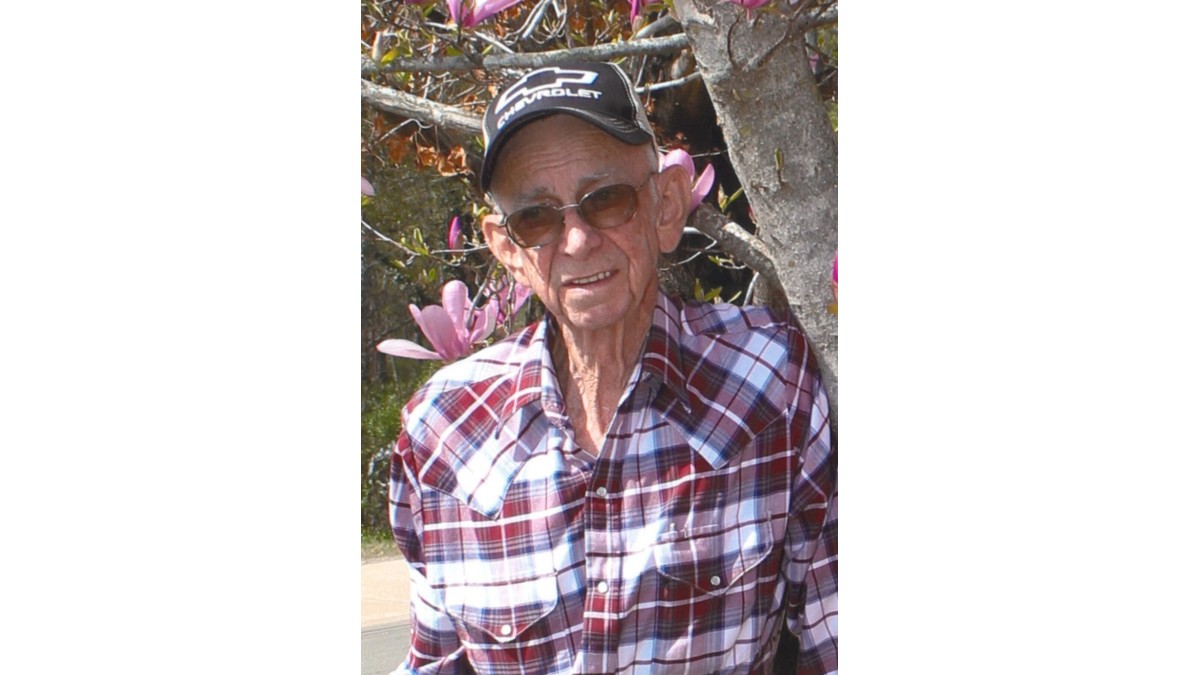 Robert Qualls Obituary - Clarksville, AR | Hardwicke Funeral Home
