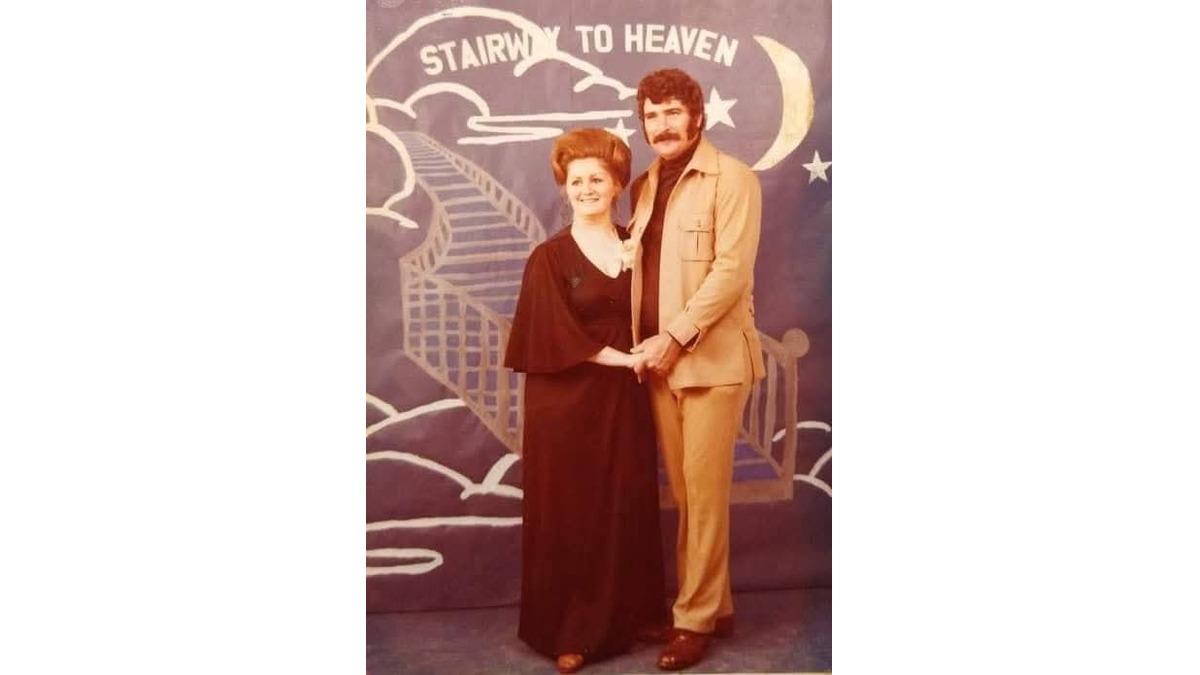 Gail Warren Obituary - Clarksville, AR | Hardwicke Funeral Home