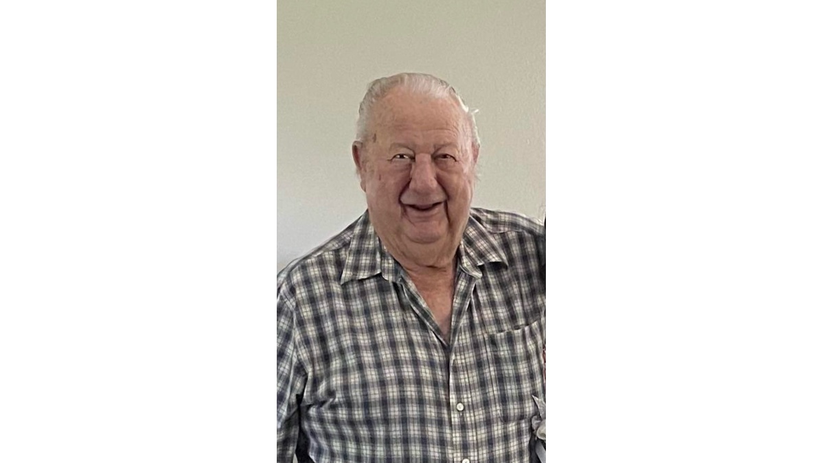Richard McIntyre Obituary - Decatur, IL | Brintlinger and Earl Funeral Home