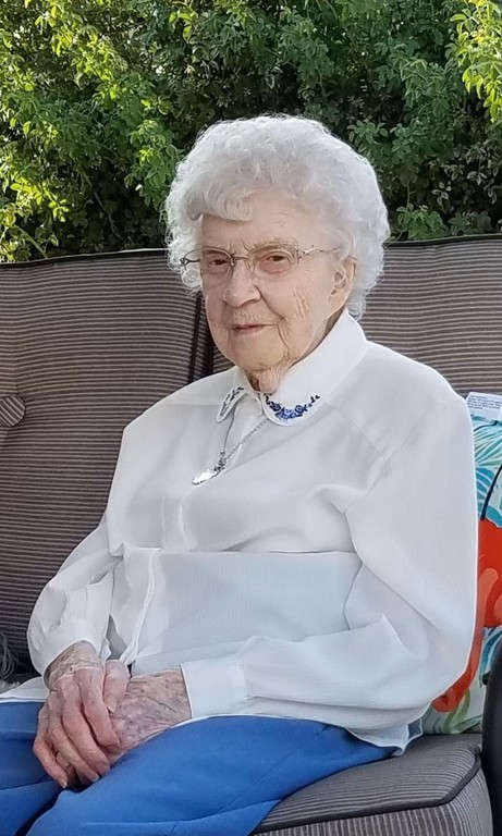 Katherine Sharp Obituary - Decatur, IL | Brintlinger and Earl Funeral Home