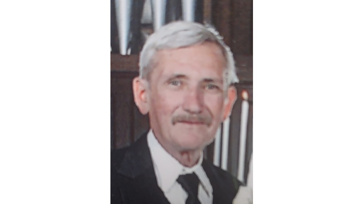 Roger Lawyer Obituary - Decatur, IL | Brintlinger and Earl Funeral Home