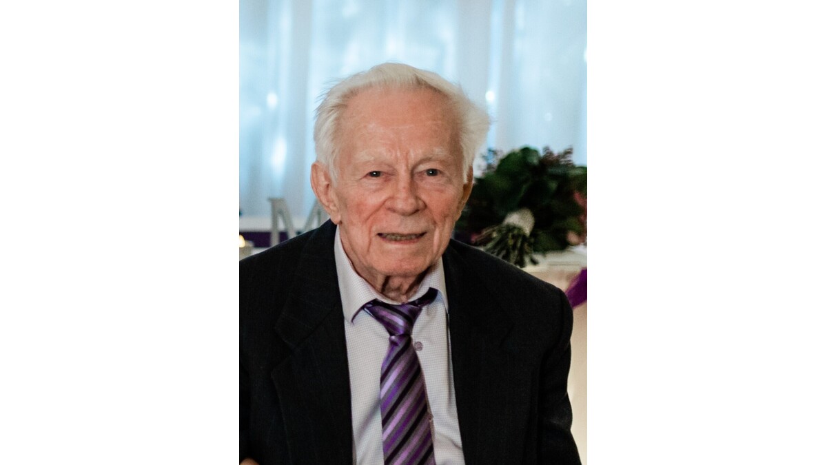 William (Bill) Grouchy Obituary - Gander, NL | Stacey's Funeral Home