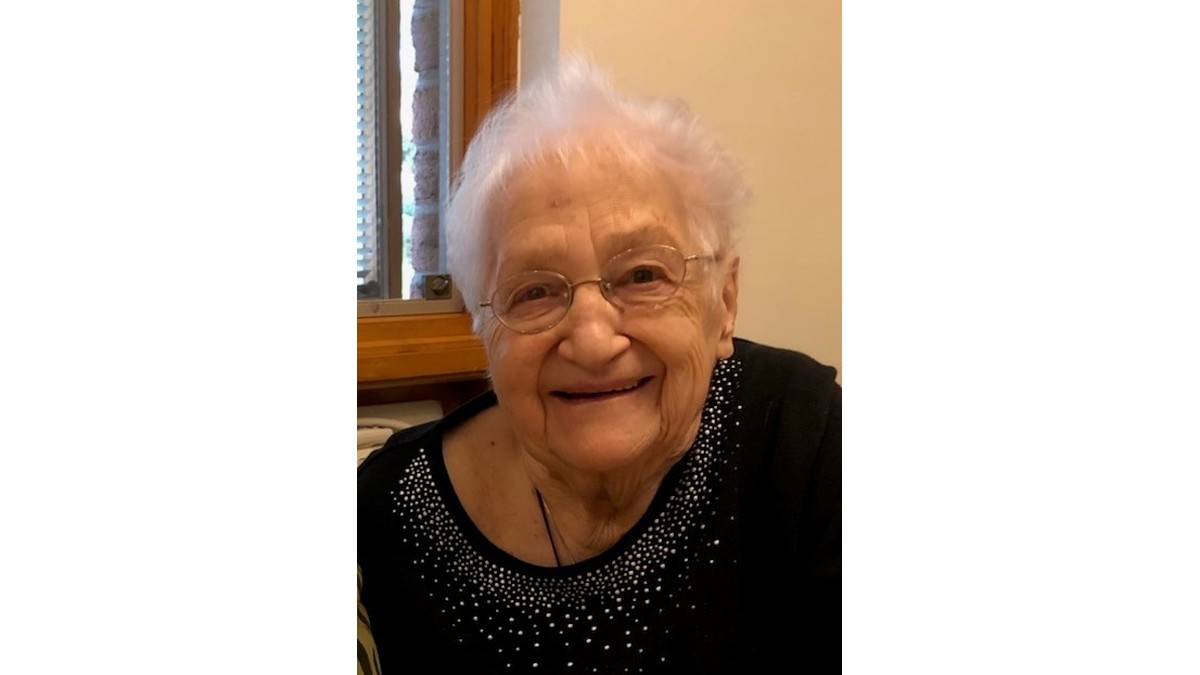 Marie Romeo Obituary - Fishkill, NY | McHoul Funeral Home of Fishkill, Inc.