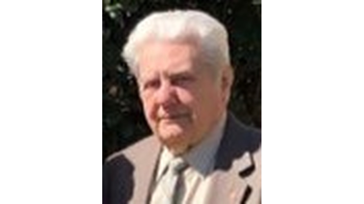 Bela Hormann Obituary - Hopewell Junction, NY | McHoul Funeral Home, Inc.