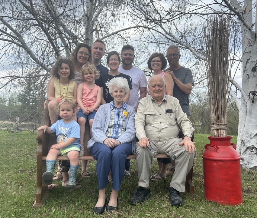 Joan Mary Parr Obituary - Pembroke, ON | Neville Funeral Home