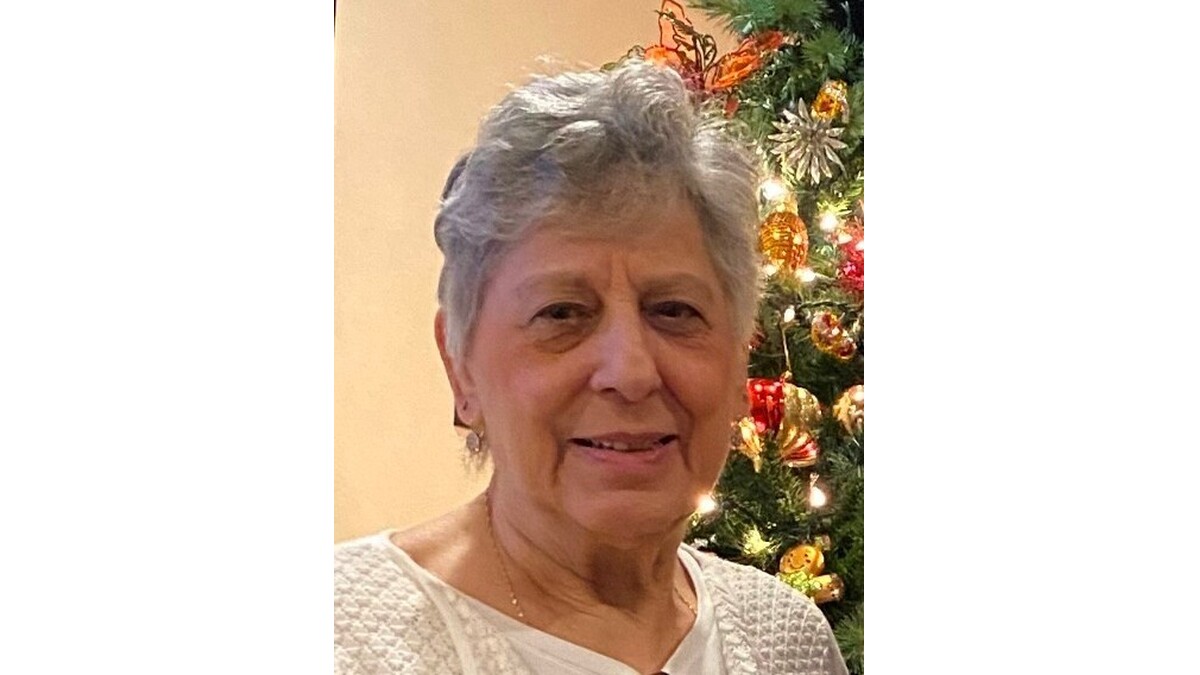 Martha Sweeney Obituary - Philadelphia, PA | Monti-Rago Funeral Home Inc.